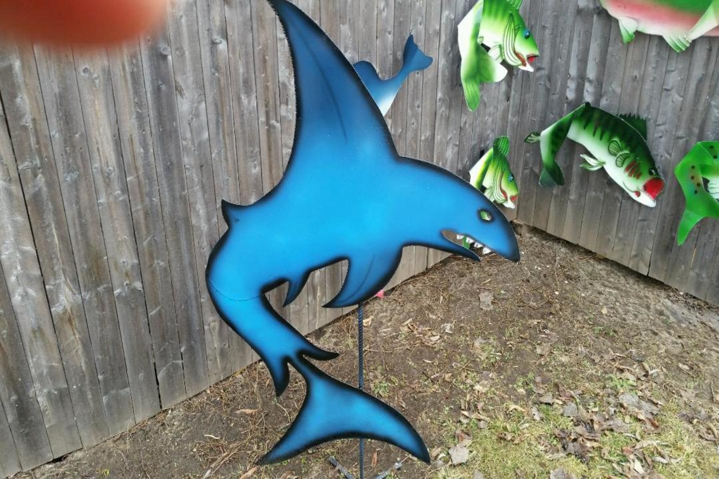 THE COLUMBUS TREE - Yard decorations and Art